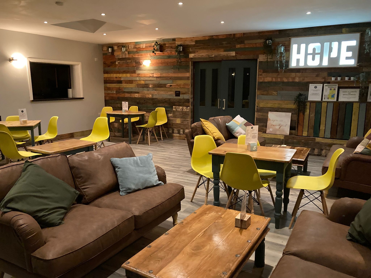 Safe Space mindful crafts at The Hope Hub | ActionFunder